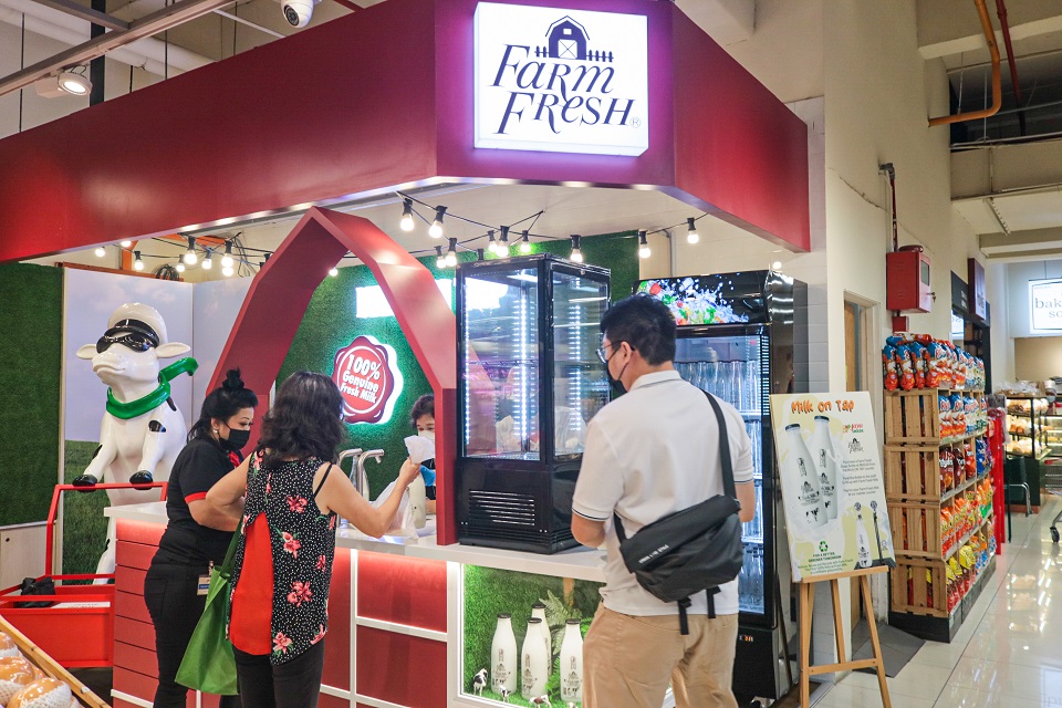 Jaya Grocer tambah tiga cawangan jual susu segar Farm Fresh dalam botol ...