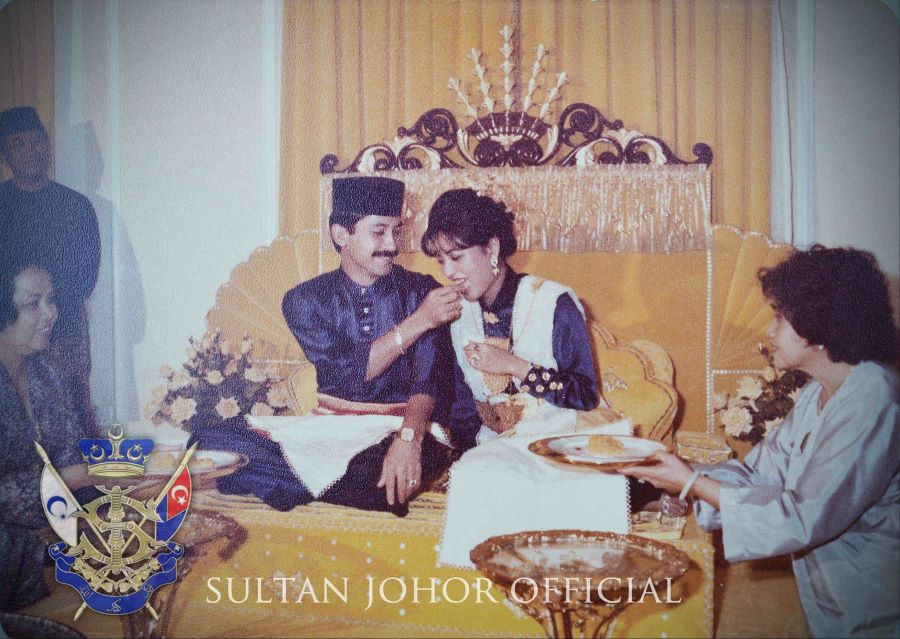 Raja Zarith Sofiah: Puteri Perak dekat di hati rakyat kini bergelar ...