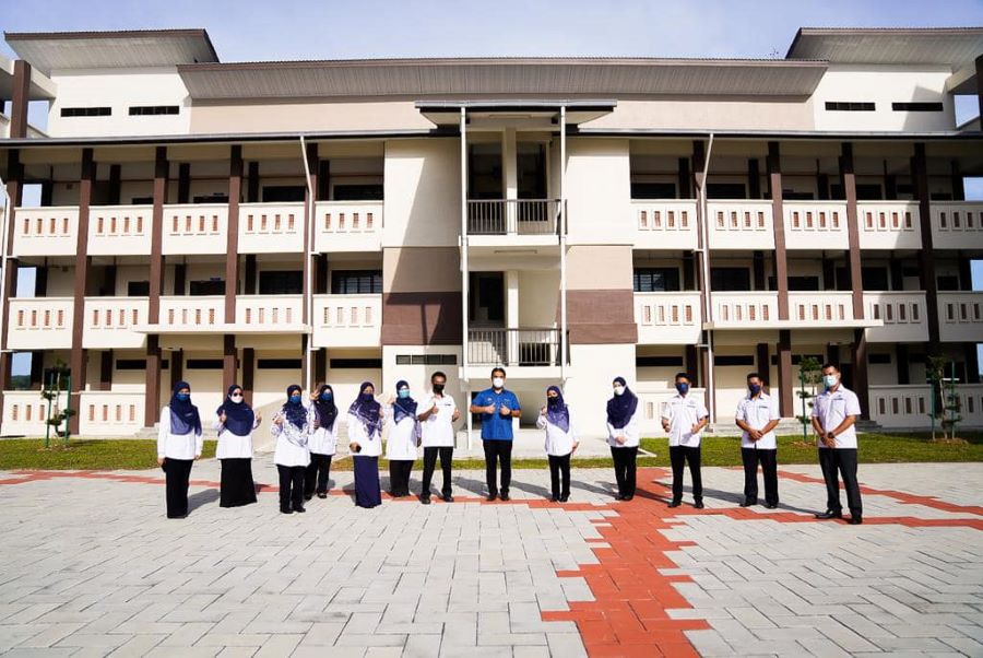 KPM minta JPN, PPD selesai isu kerosakan infrastruktur sekolah di Kulai ...