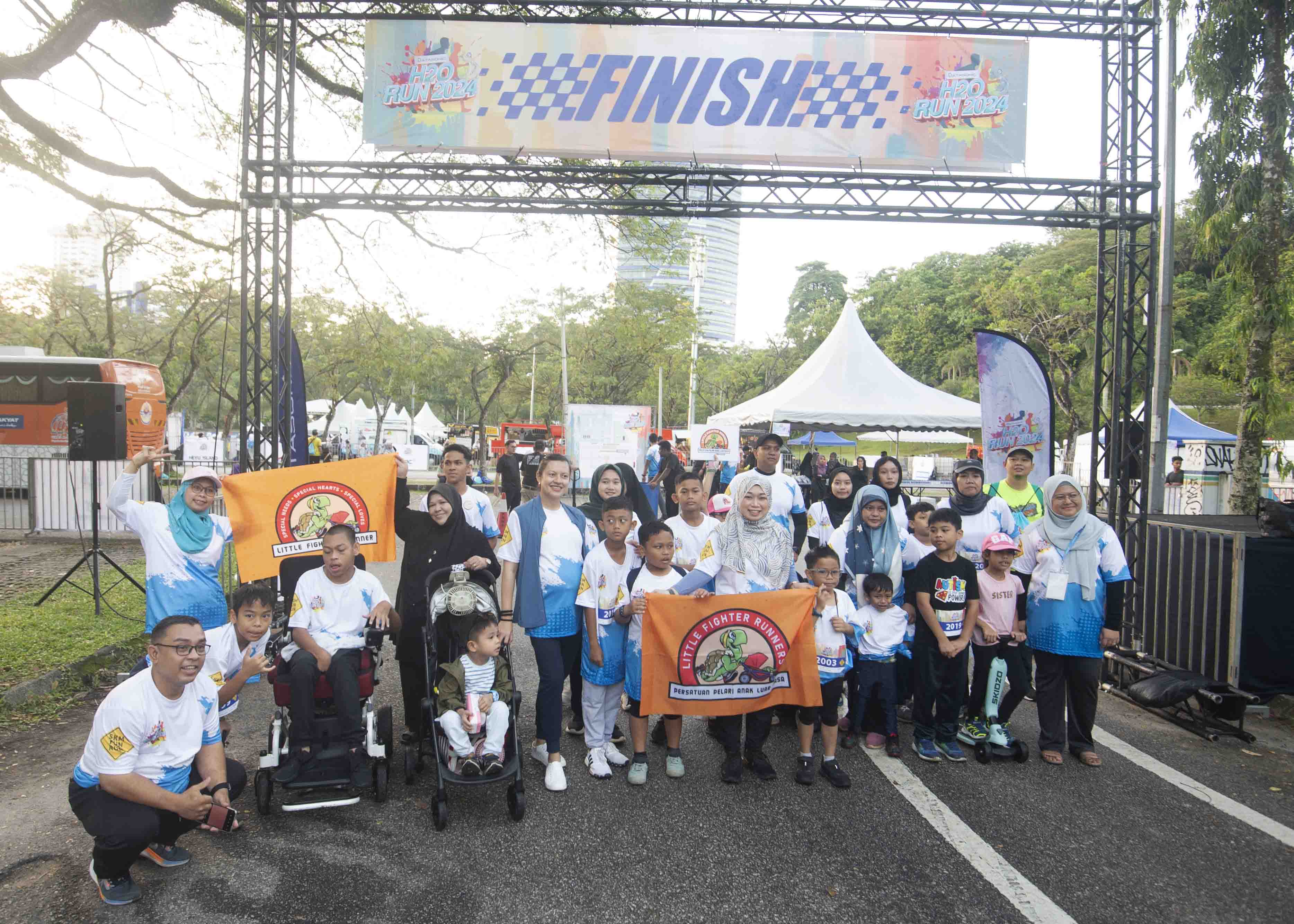 Hannah Yeoh bersama lebih 1,000 peserta meriahkan Datasonic H2O Run ...