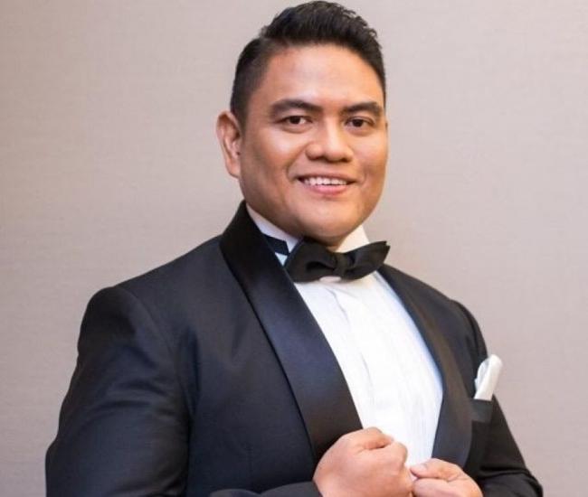 Talian WhatsApp Dr Azizan Osman bantu usahawan berdepan cabaran ...